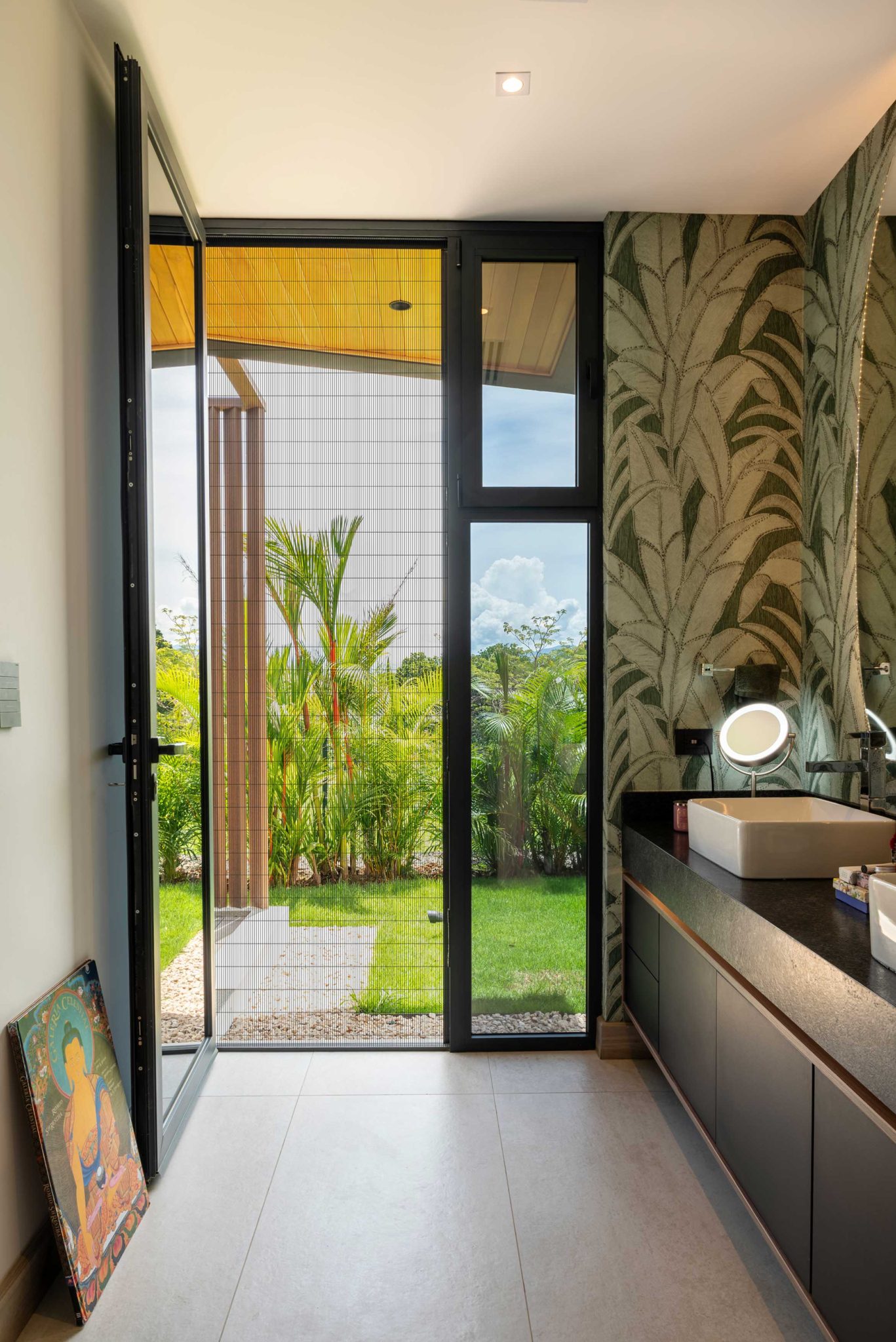 Screens for large and small windows. Thermia MOSKIT.